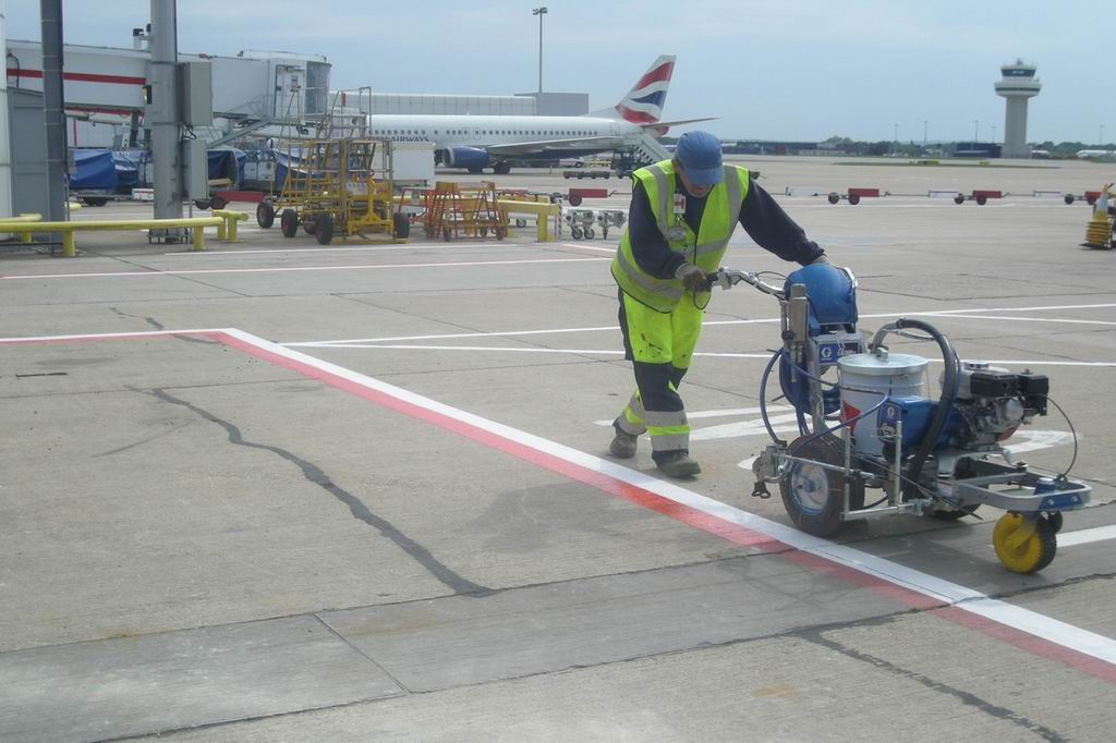 Graco LineLazer V 5900 | HARDMAN UH a.s.